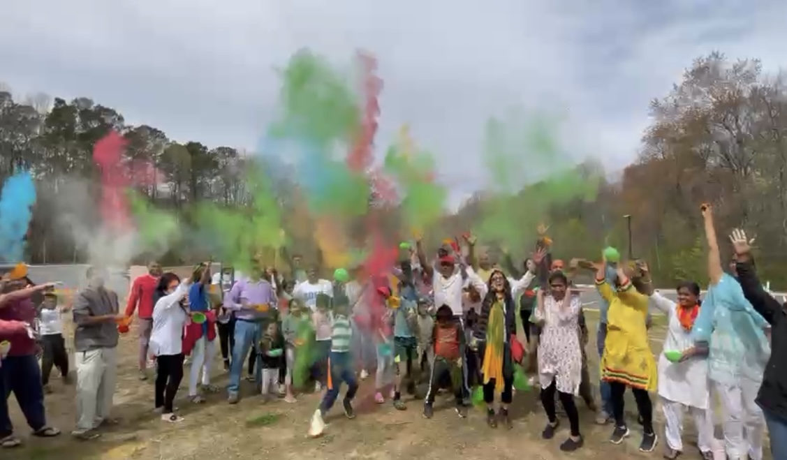 Rang Barse!!! Happy Holi!! – Chinmaya Gurukul